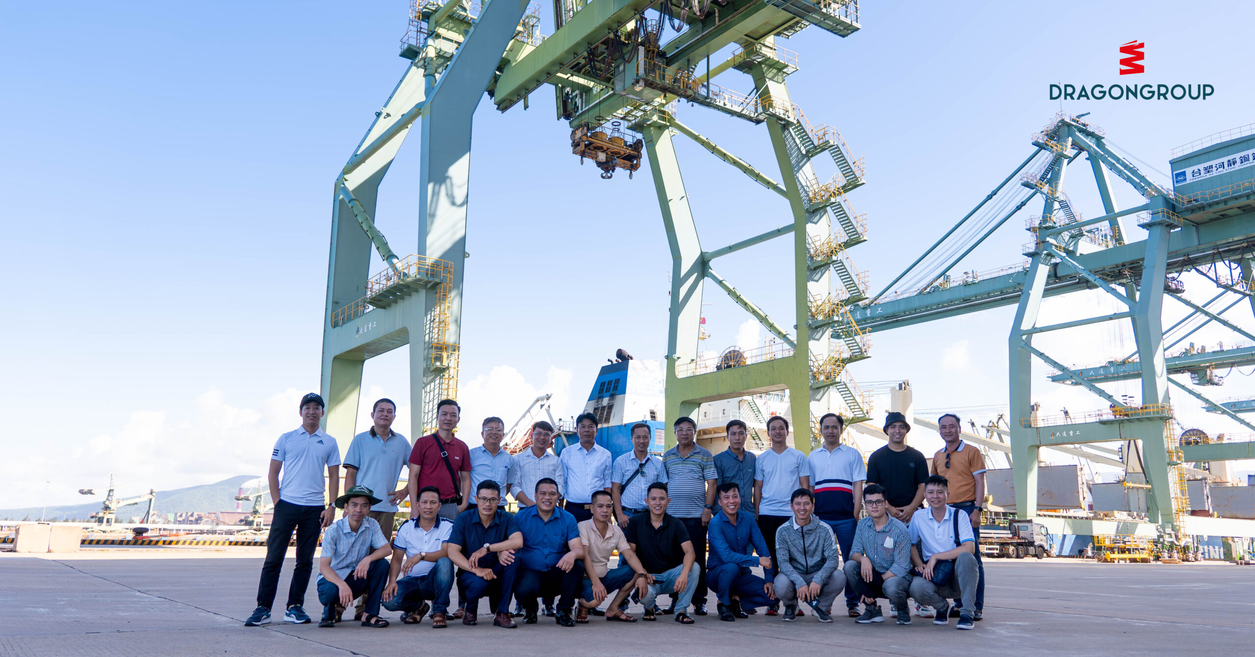 DragonGroup tổ chức cho Cán bộ Nhân viên thăm viếng Nghĩa trang Trường ...